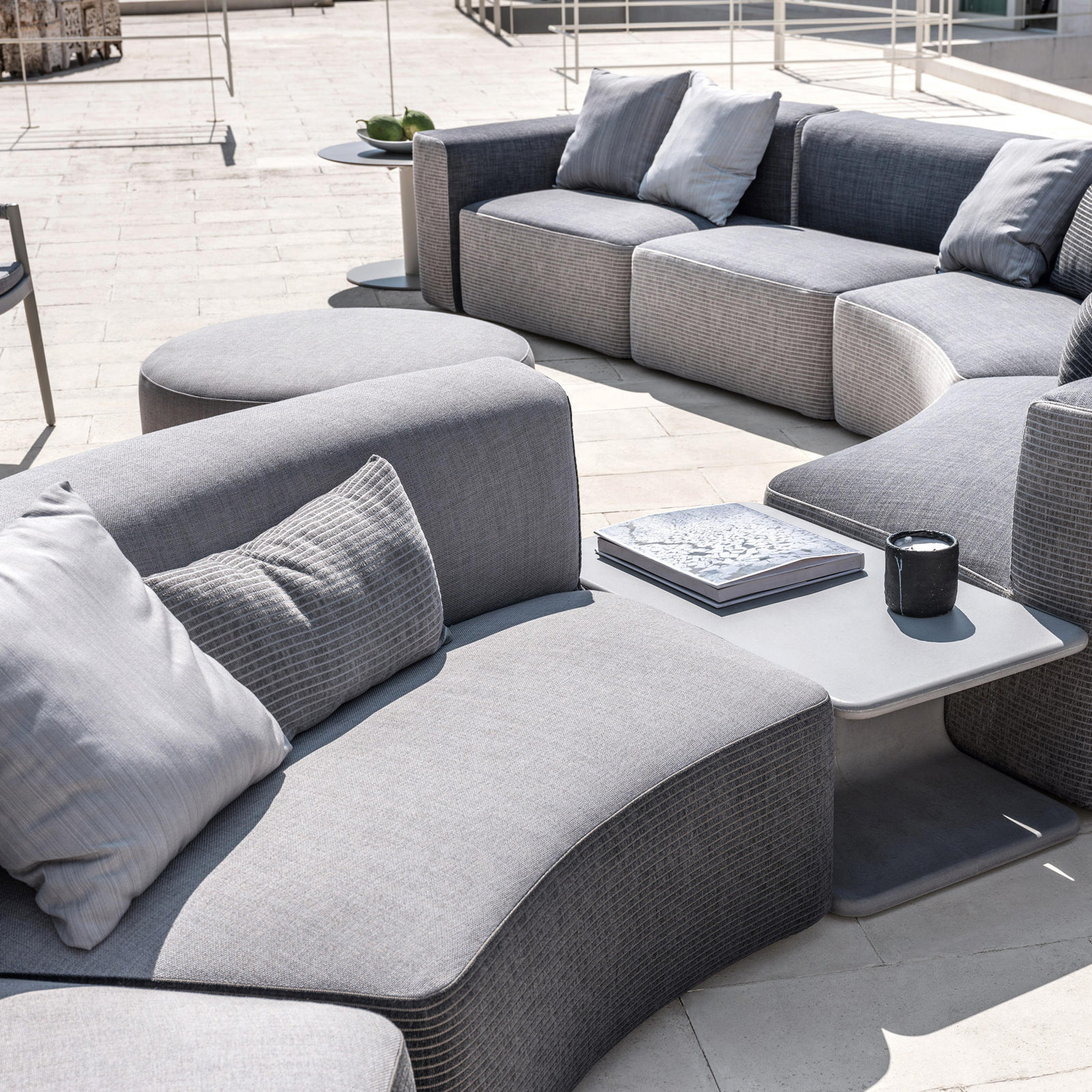 belt-curve-segment-varaschin-core-furniture-product-1 - Core Furniture ...