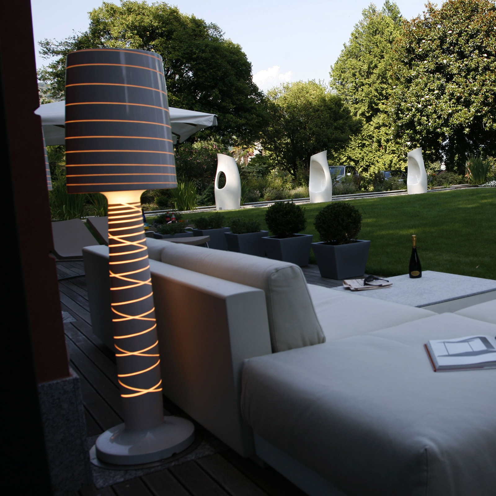 lady-jane-serralunga-outdoor-lighting-core-furniture-product-1 - Core Furniture Online