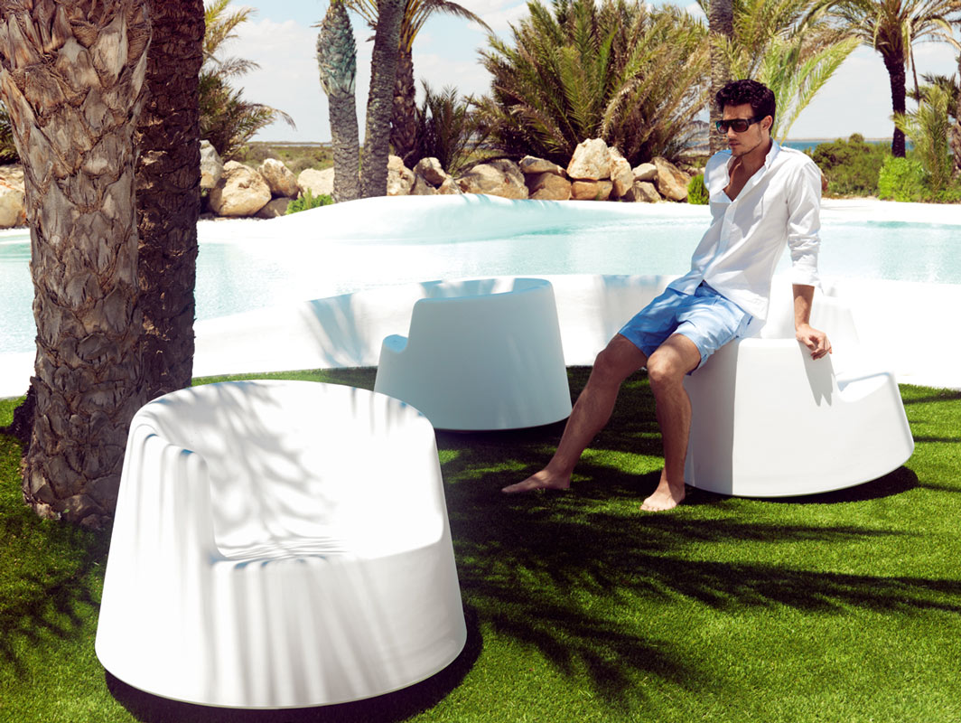 ROULETTE ROCKING CHAIR By Vondom | Core Furniture Online