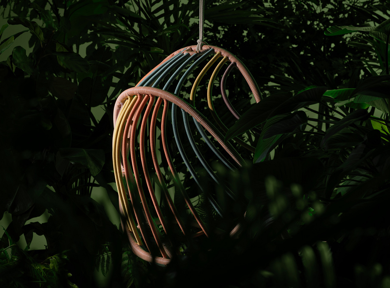 KIDA HANGING LOUNGE CHAIR By DEDON | Core Furniture Online